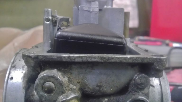 How To Easily Adjust The Needle On A Dirt Bike Carburetor - Motocross ...
