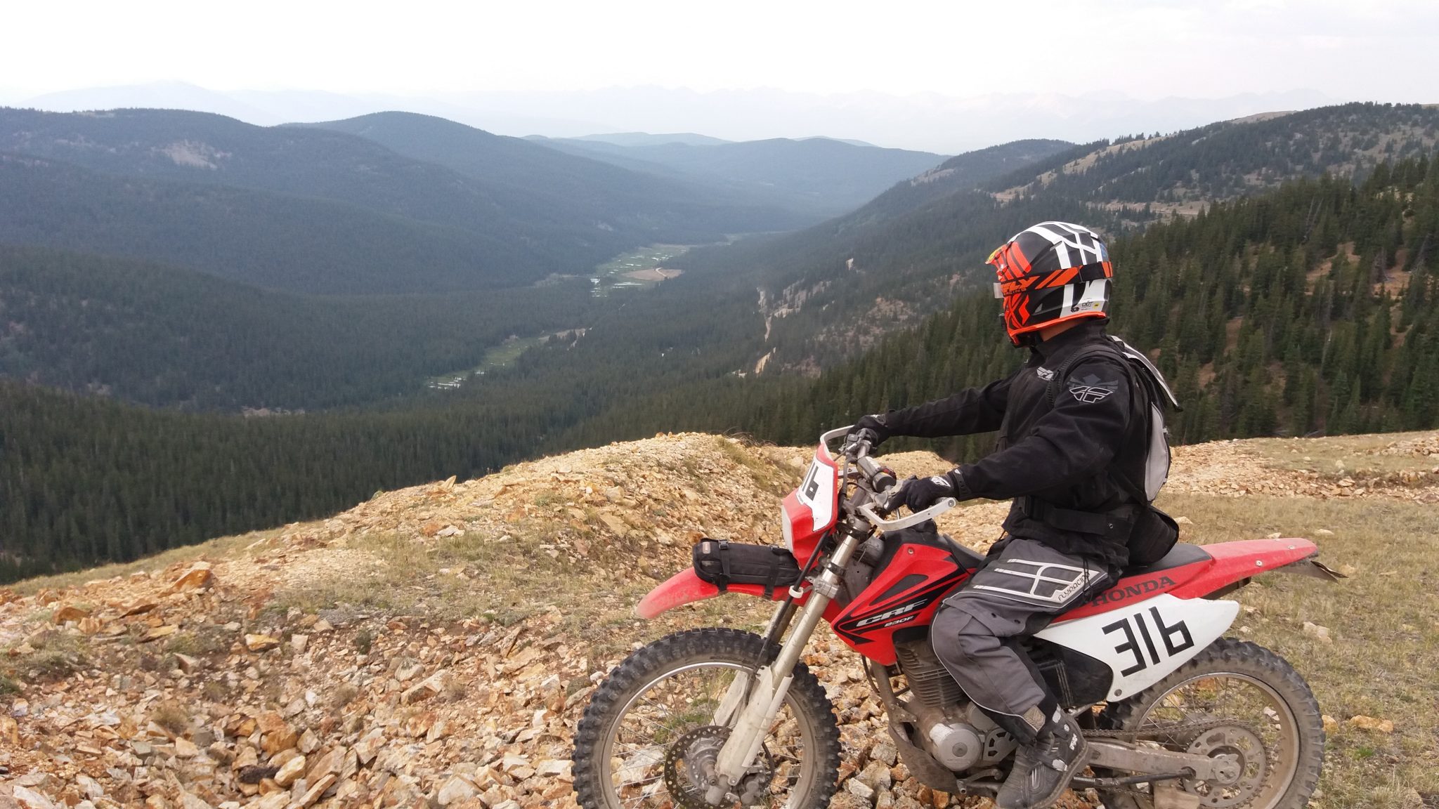 Honda XR650R Review: Specs You MUST Know Before Buying - Motocross Hideout