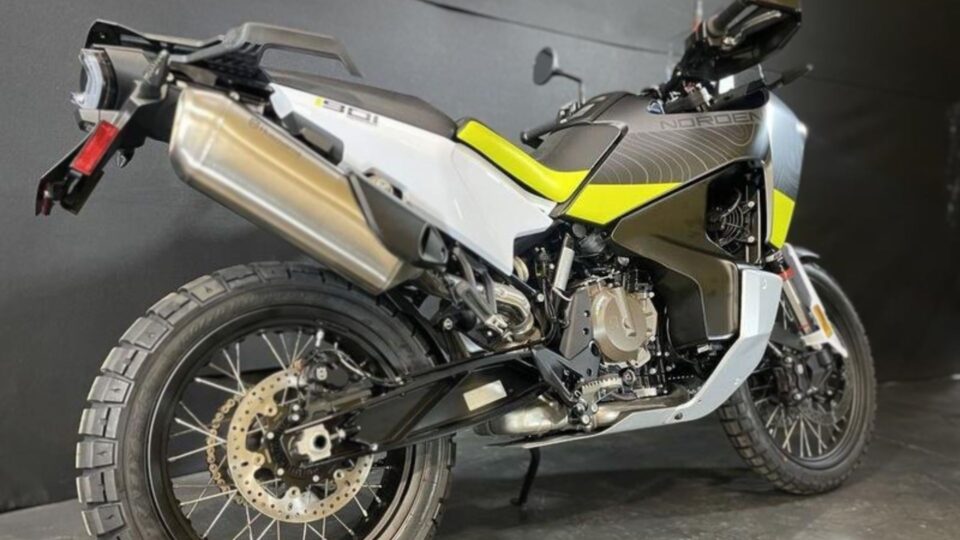 Best Adventure Motorcycle For Your Size & Budget [2024] - Motocross Hideout