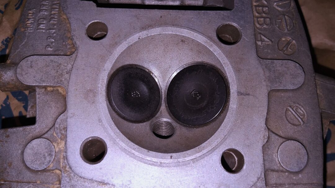 Symptoms A 4 Stroke Dirt Bike Needs Valves Adjusted ASAP - Motocross ...