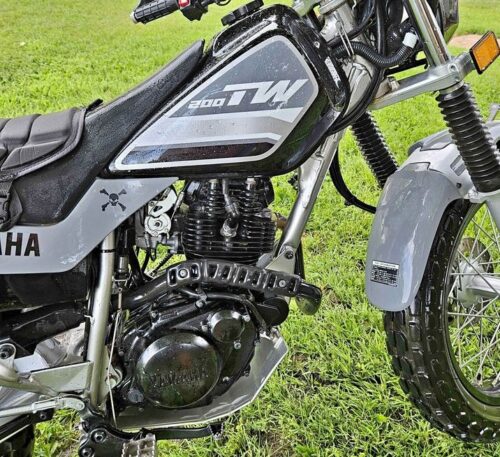 Yamaha TW200 Review: Specs You MUST Know Before Buying - Motocross Hideout
