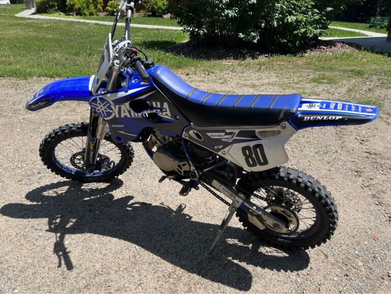The Best 80cc Dirt Bike For YOU [2 stroke vs 4 stroke] - Motocross Hideout
