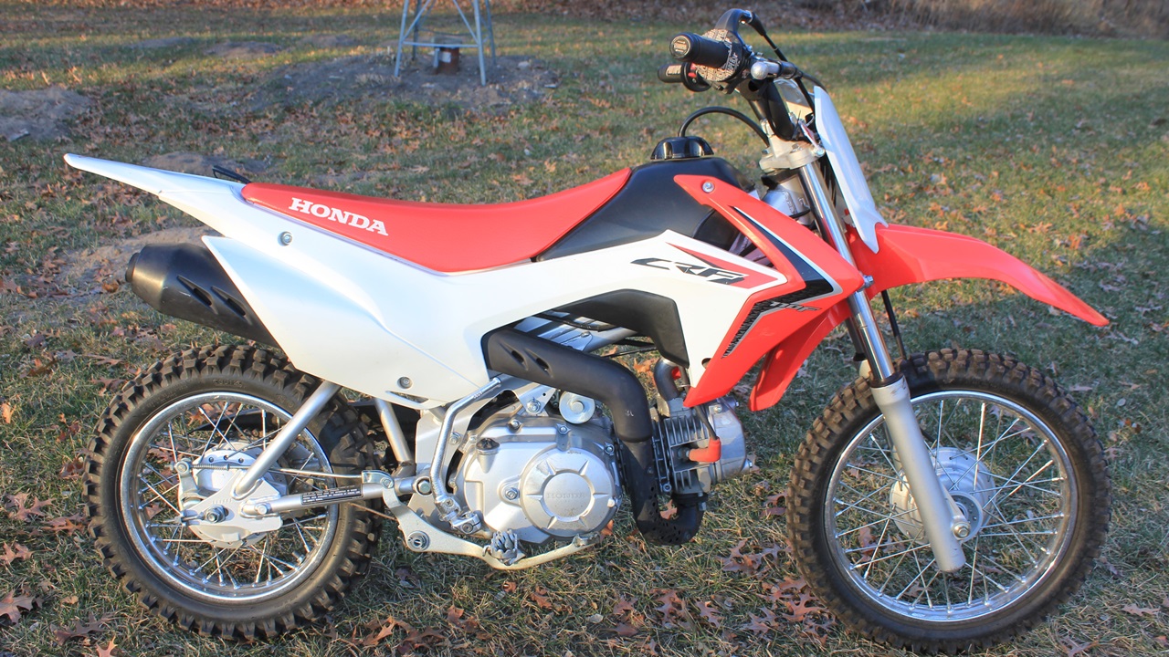 Honda CRF110 Review & Specs [Video w/ Cold Start] - Motocross Hideout