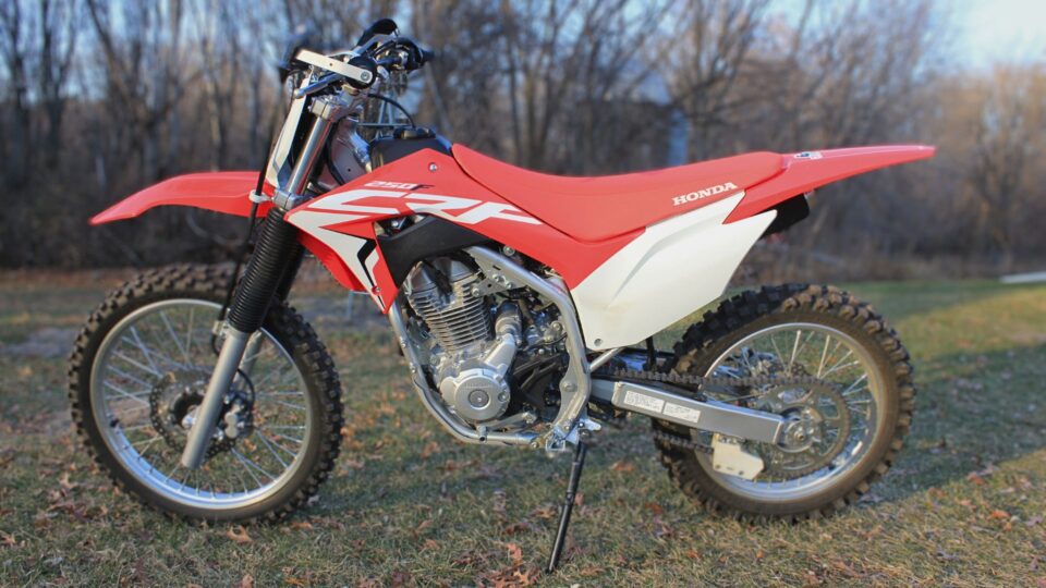 Honda CRF250F Review & Specs: Why It's NOT Right For You - Motocross ...